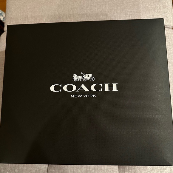 Coach | Bags | Coach Large Gift Box Bundle With Tissue And Ribbon 2x1x4 ...